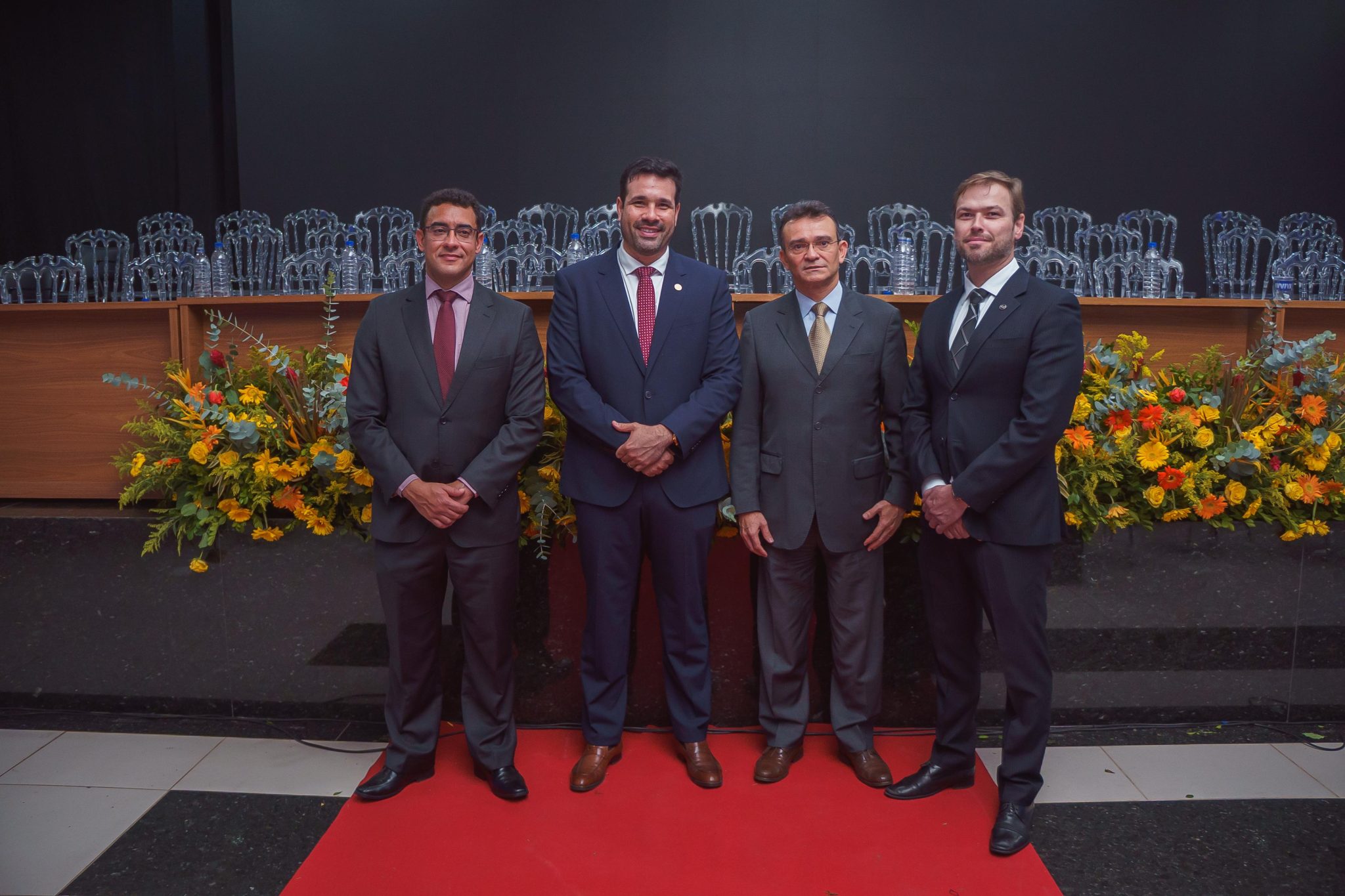 CAAMG participa da posse da nova diretoria da Subseção da OAB-MG de ...